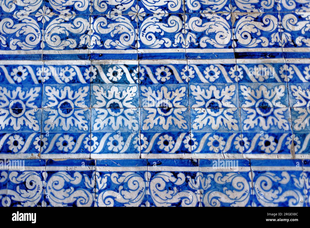 Arabic pattern floor hi-res stock photography and images - Alamy