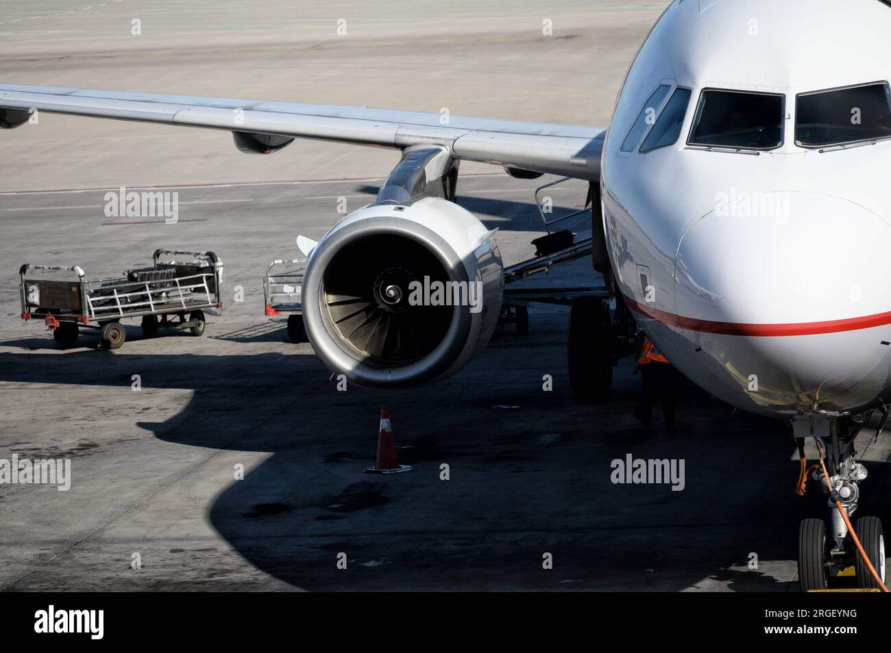 Airplane ready for loading people and baggage Stock Photo - Alamy