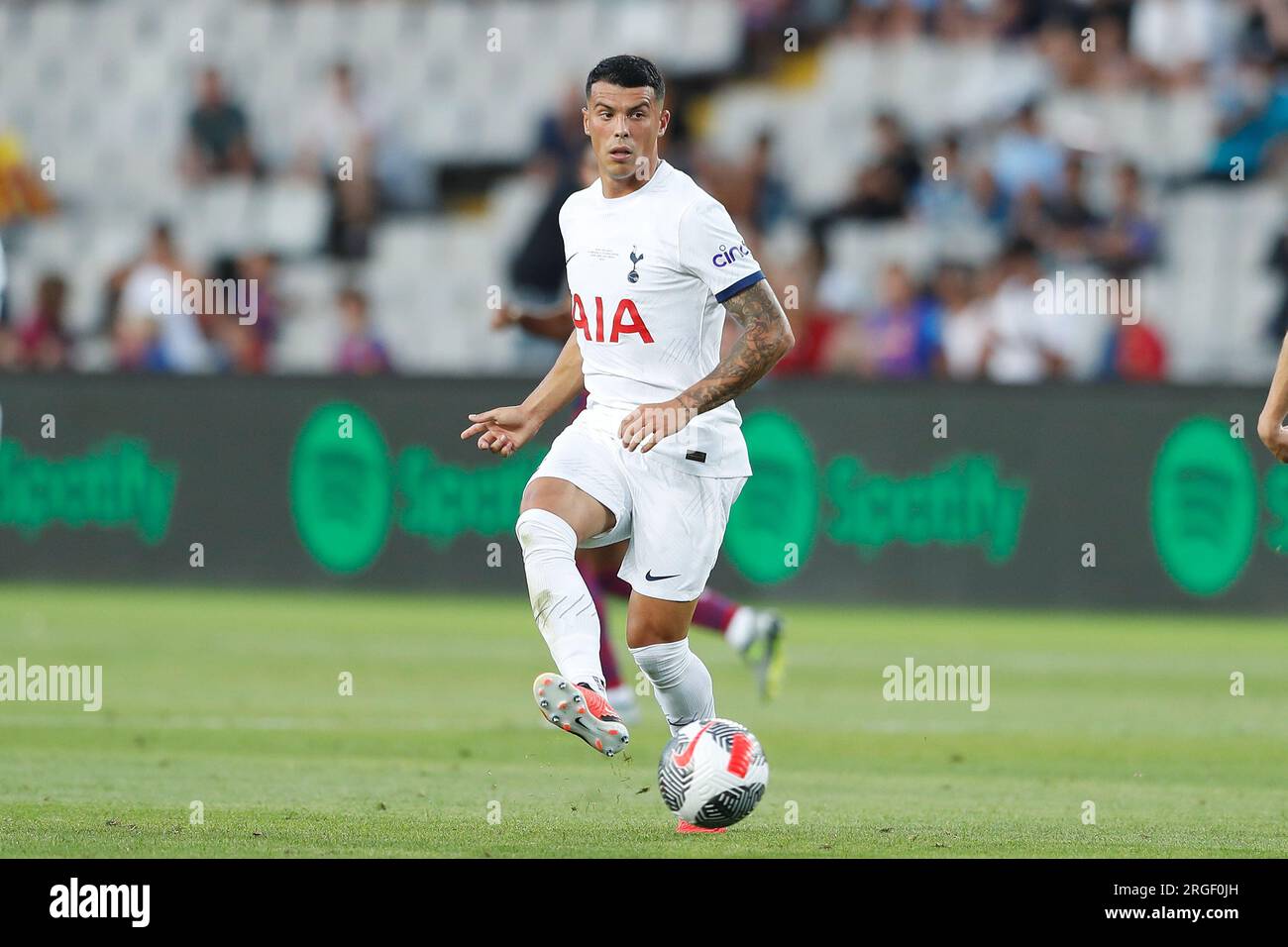 Porro tottenham hi-res stock photography and images - Alamy