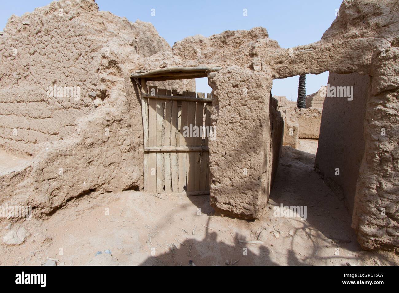Ruins of ancient arab middle eastern old town built of mud bricks, old ...