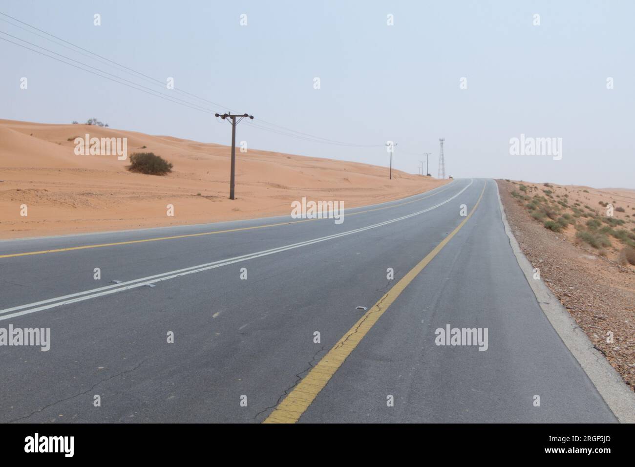 highway roads in saudi arabia Stock Photo - Alamy