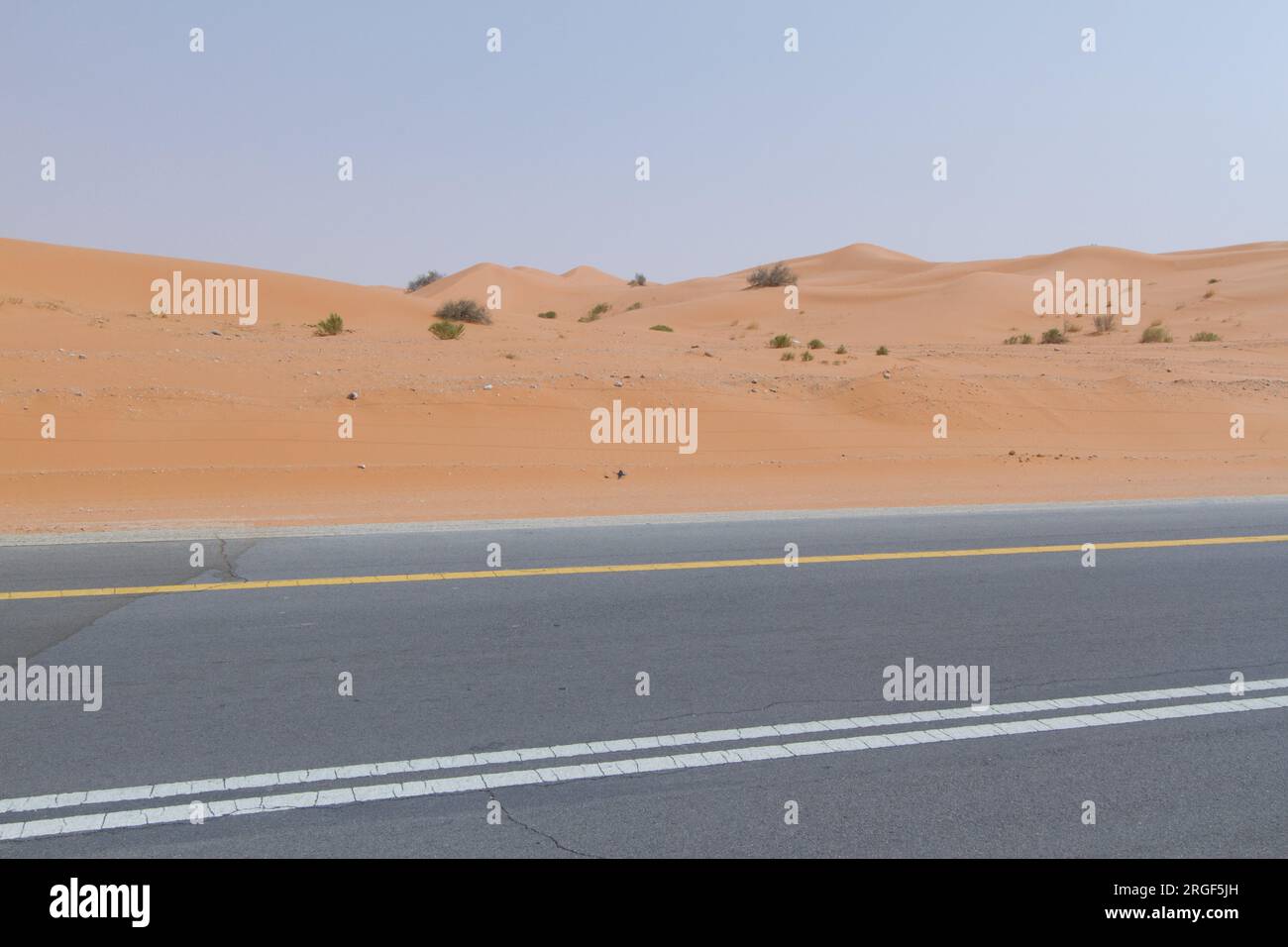 highway roads in saudi arabia Stock Photo - Alamy