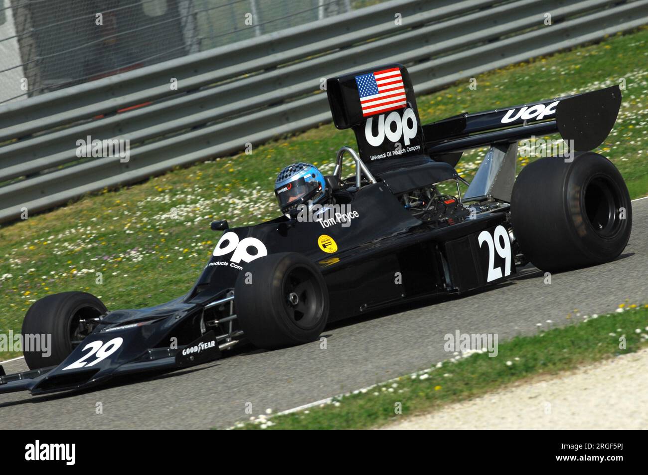 Mugello Circuit 1 April 2007: Unknown run on Classic F1 Car 1974 Shadow ...