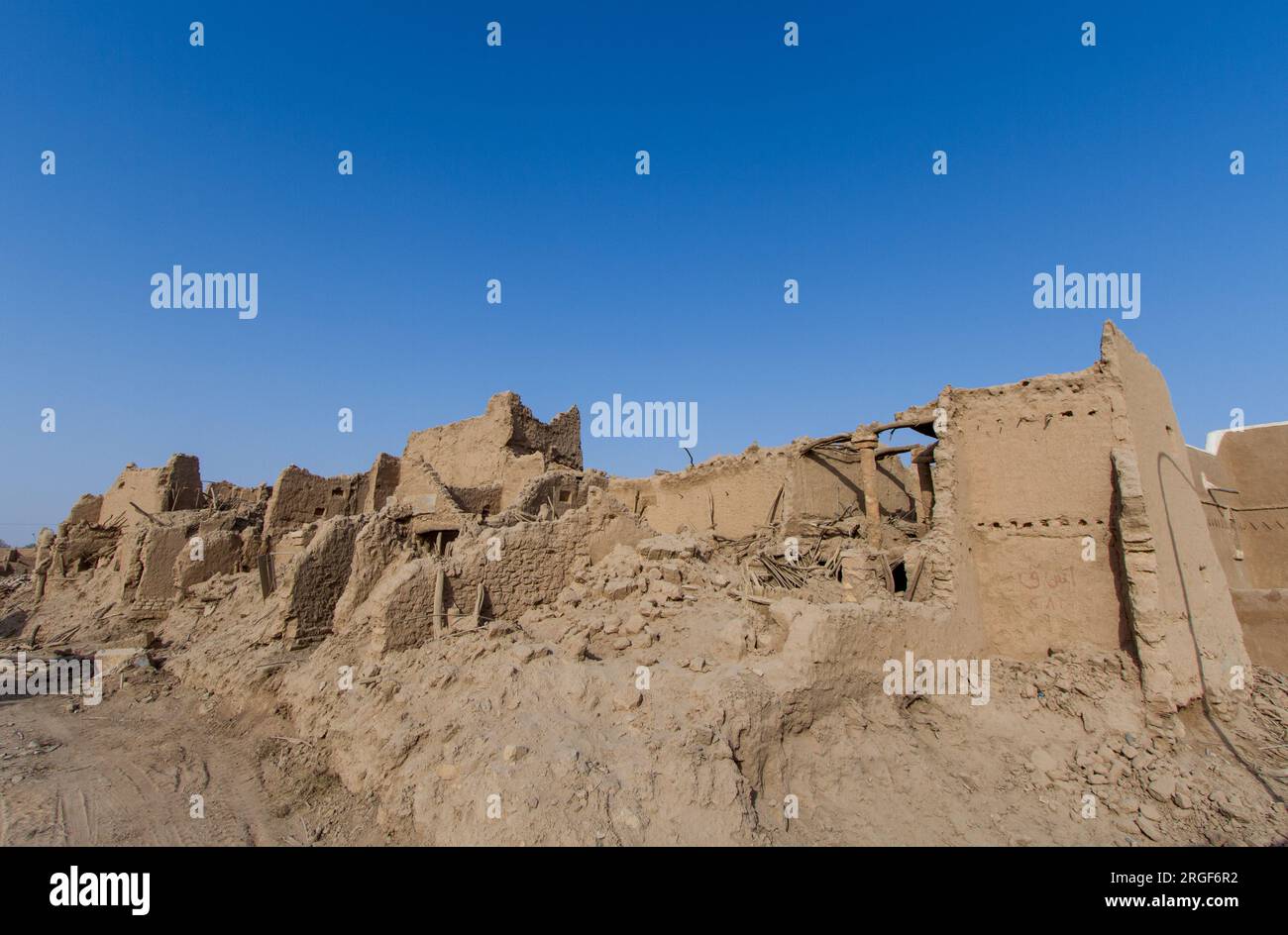 Ruins of ancient arab middle eastern old town built of mud bricks, old ...