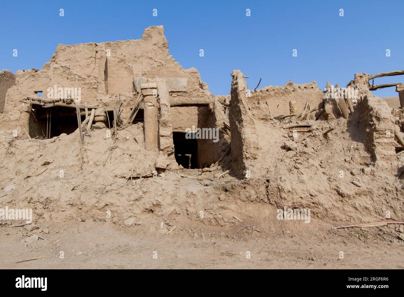 Ruins of ancient arab middle eastern old town built of mud bricks, old ...