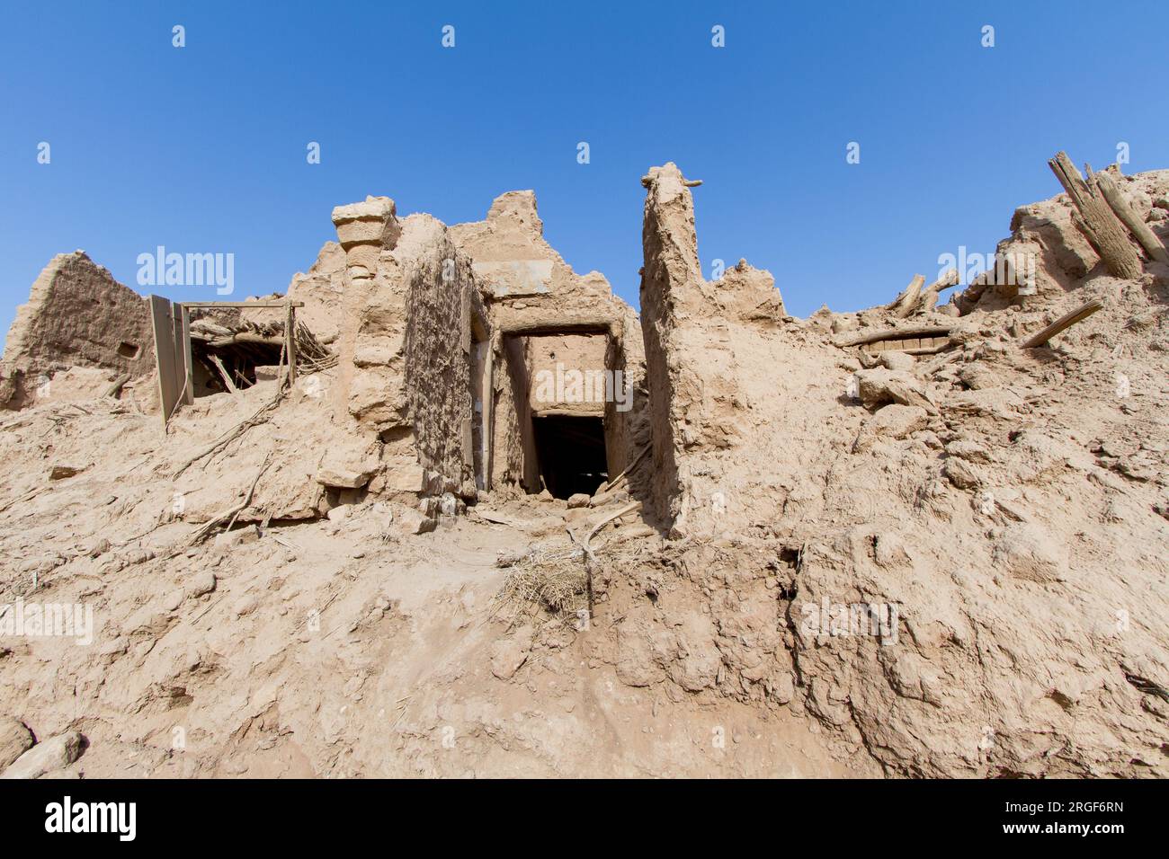 Ruins of ancient arab middle eastern old town built of mud bricks, old ...