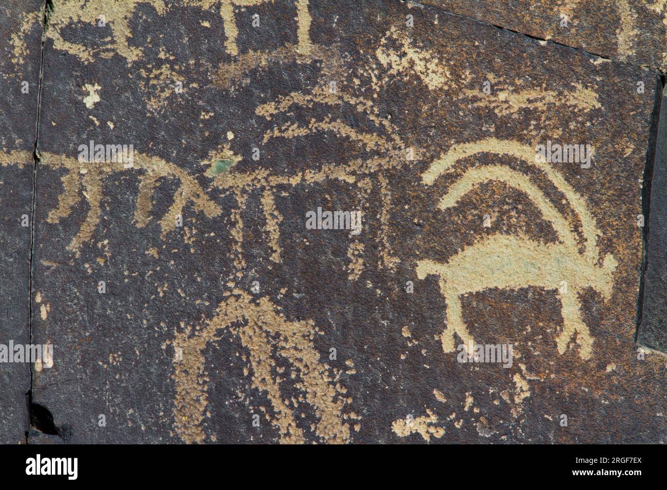 Carving craft product photos hi-res stock photography and images - Alamy