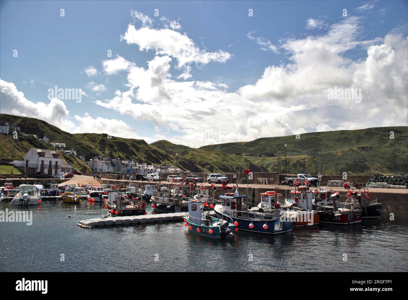 Gamrie hi-res stock photography and images - Alamy