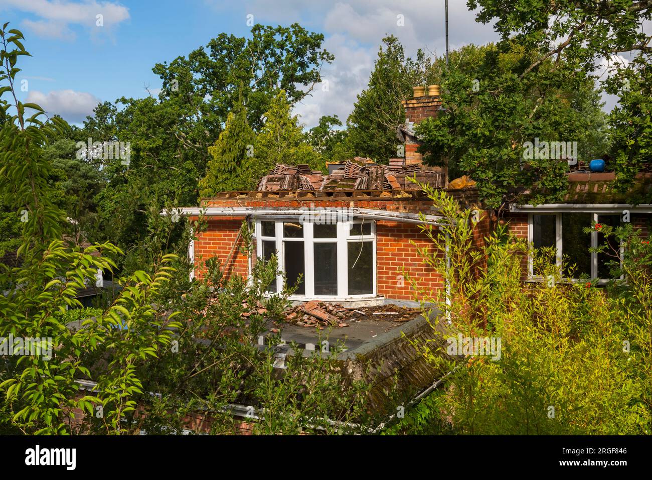 Removing tiles hi-res stock photography and images - Alamy