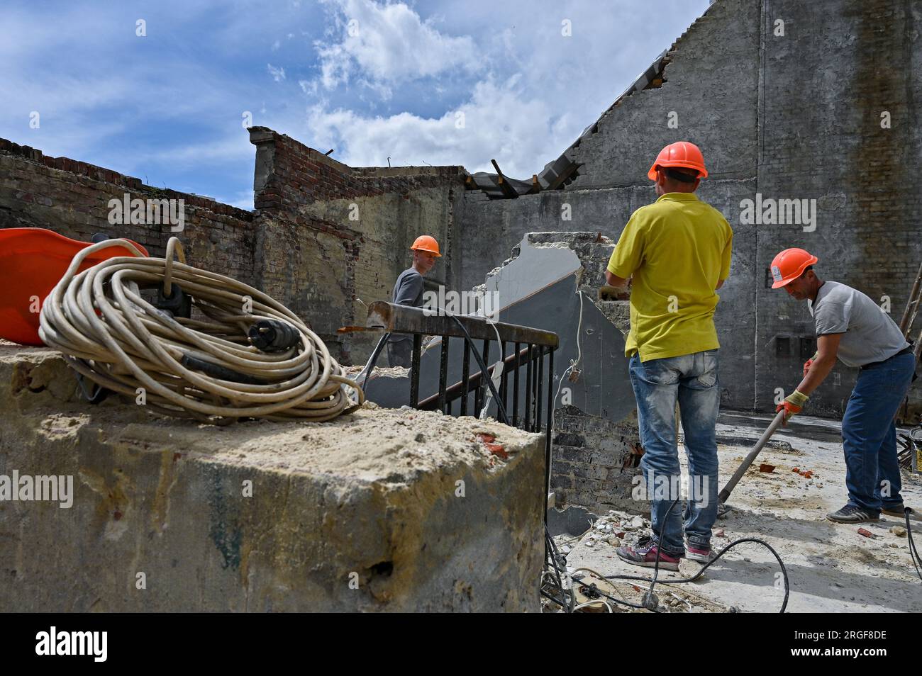 LVIV, UKRAINE - AUGUST 8, 2023 - Construction workers carry out ...