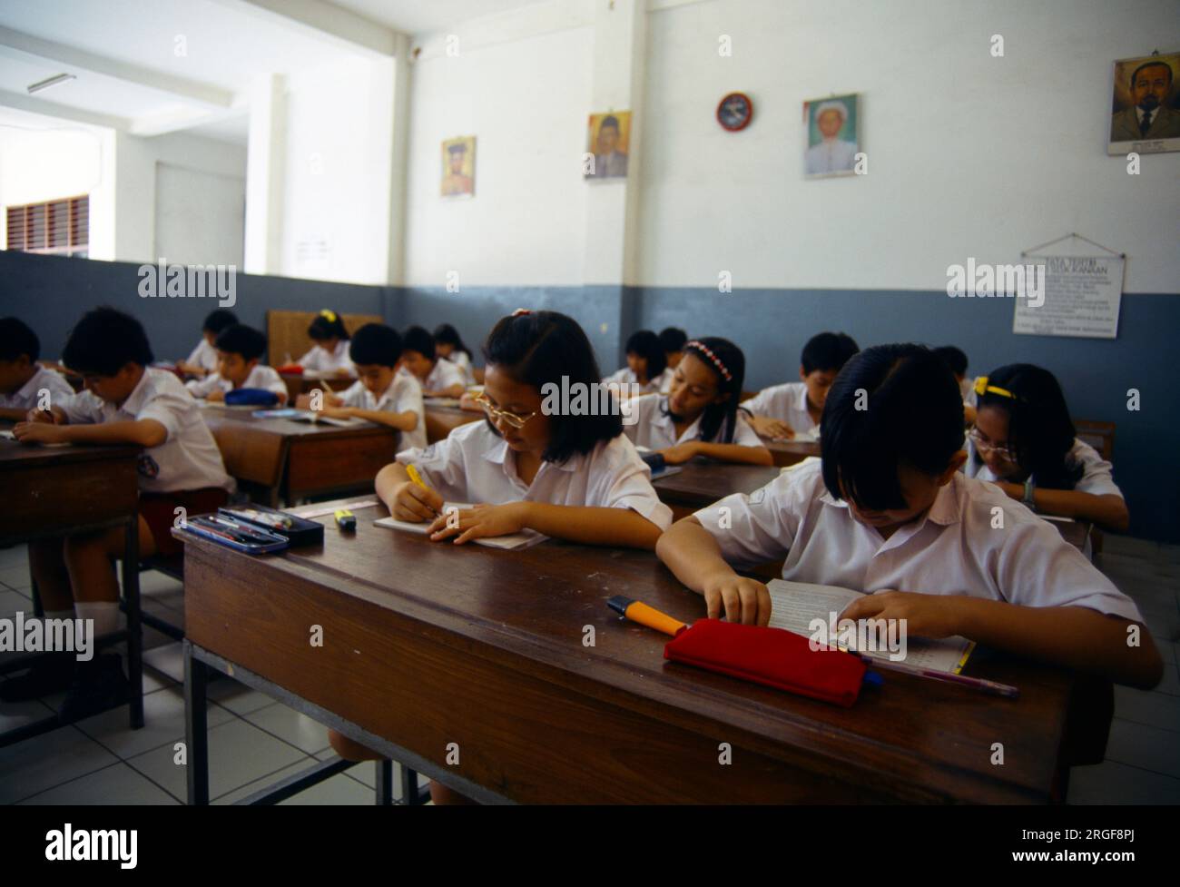 Jakarta Indonesia School Children In Classroom Learning Stock Photo - Alamy