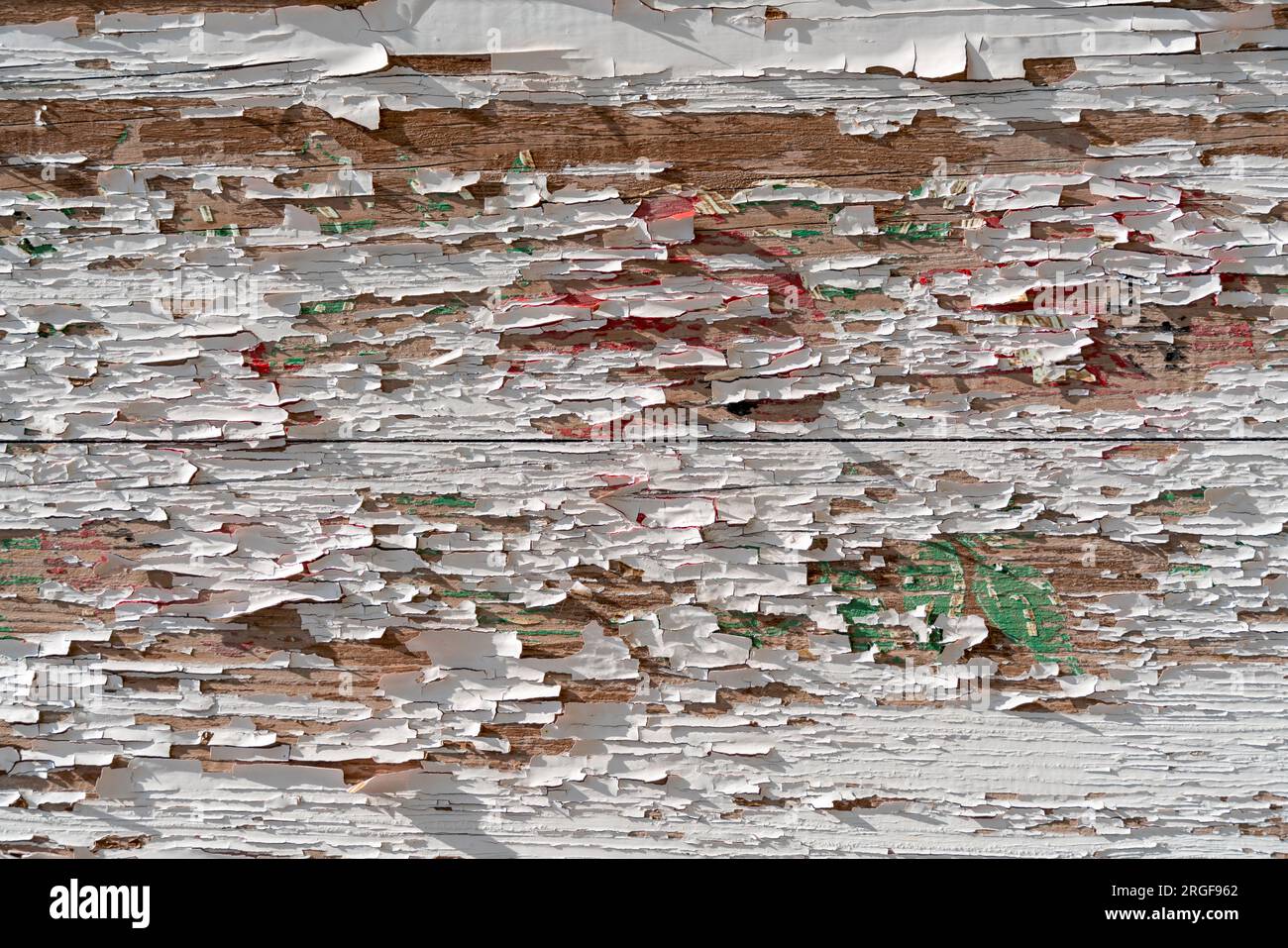 Scaling paint hi-res stock photography and images - Alamy