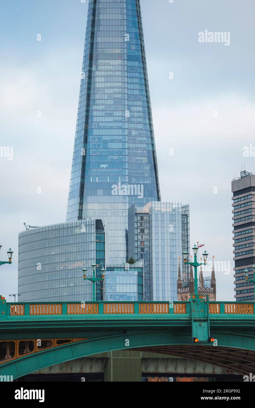 Southwark bridge and cathedral with the Shard and other buildings in ...