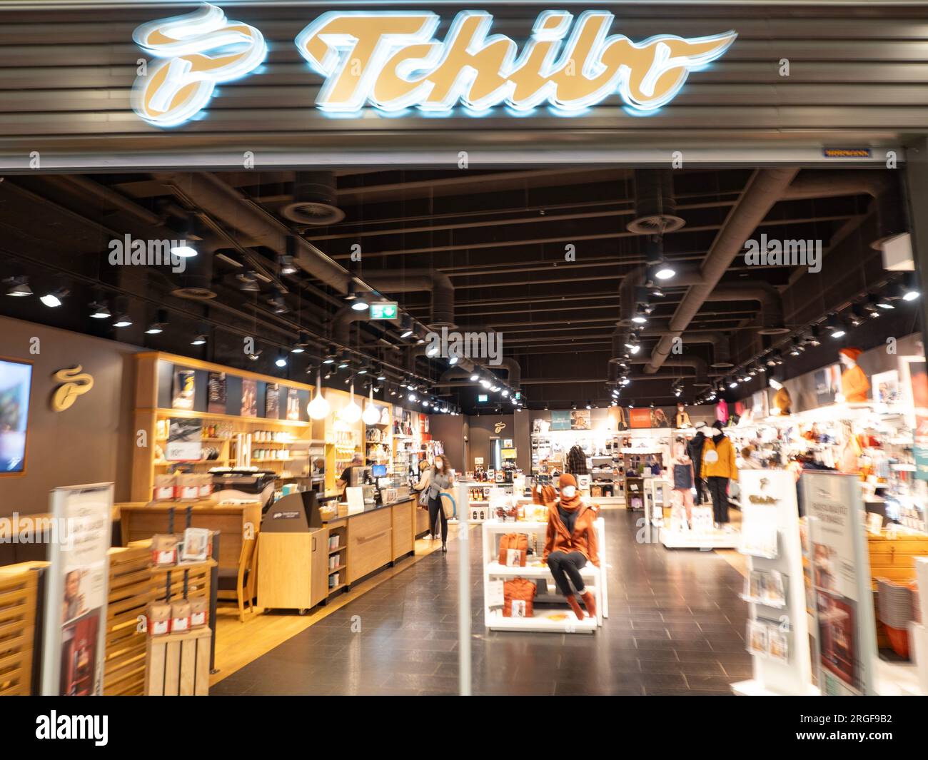 Shopping city süd vienna hi-res stock photography and images - Alamy