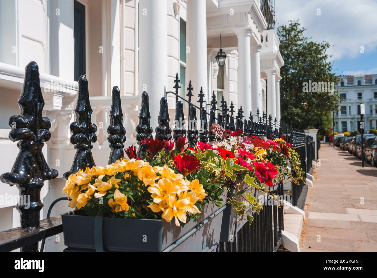 Victorian and modern and london hi-res stock photography and images - Alamy