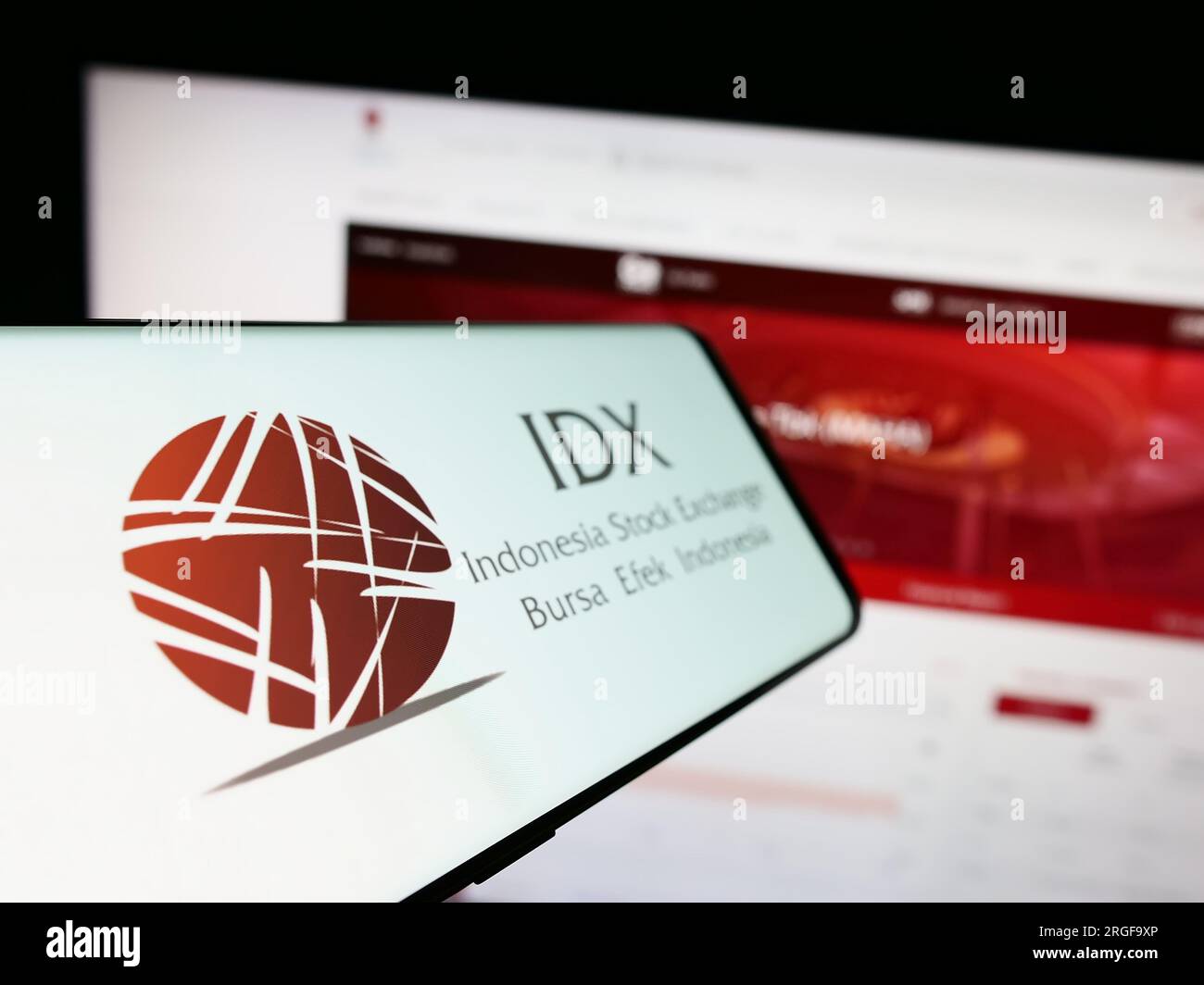 Stock market mobile hi-res stock photography and images - Alamy