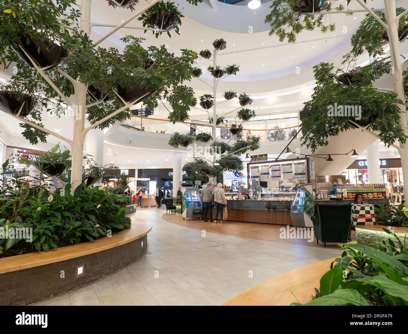 Shopping city süd vienna hi-res stock photography and images - Alamy
