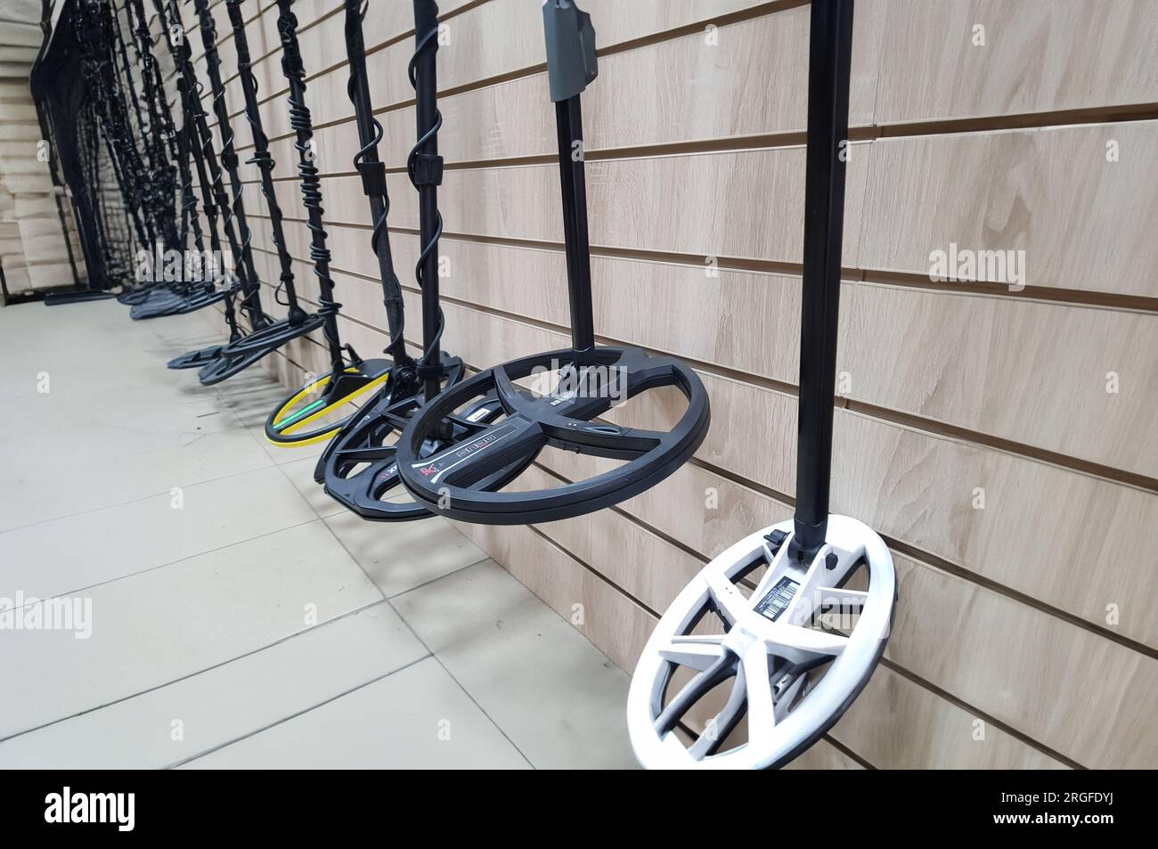 Electric field detector hi-res stock photography and images - Alamy