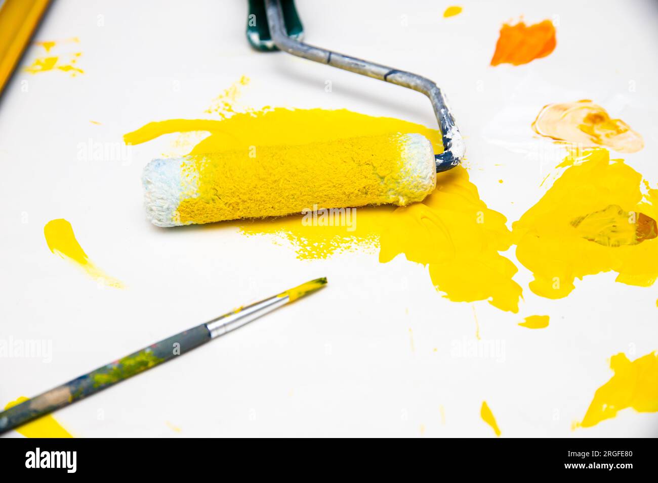 A painting concept with yellow coloring Stock Photo - Alamy
