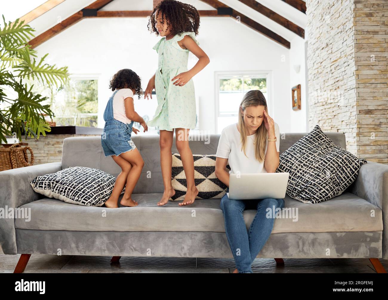 Stressed mom in kitchen with kids hi-res stock photography and images ...