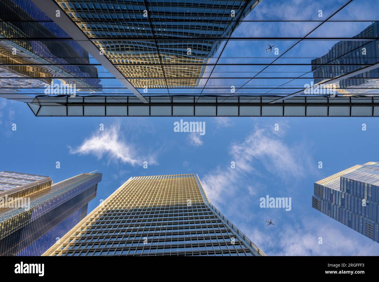 London, UK: Skyscrapers of Bishopsgate in the City. L-R: 110 ...