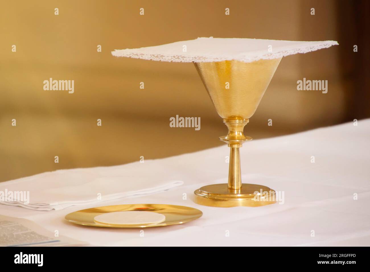 Consecration of bread and wine in the body and blood of Jesus - Sacred ...