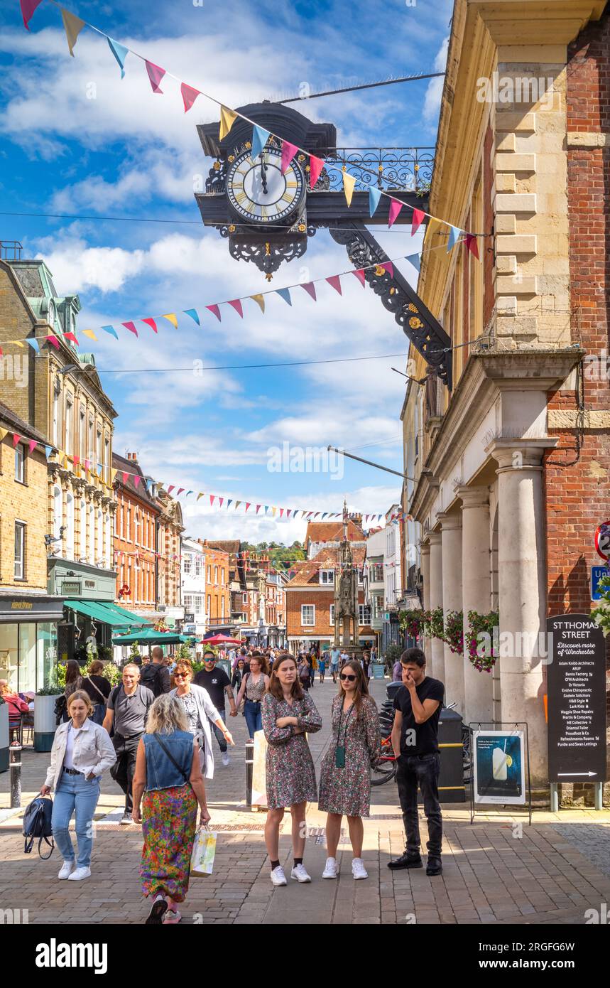 Roman numerals architecture hi-res stock photography and images - Alamy