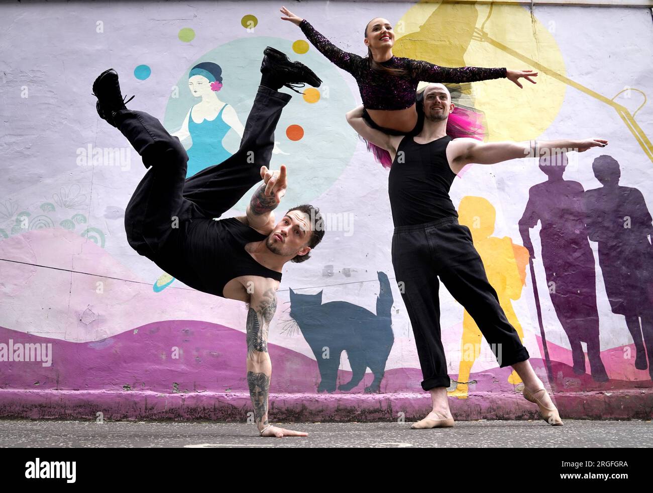 Ballet dancers Kealy Fouracre, Tyrone Anthony and street perfomer Riley ...