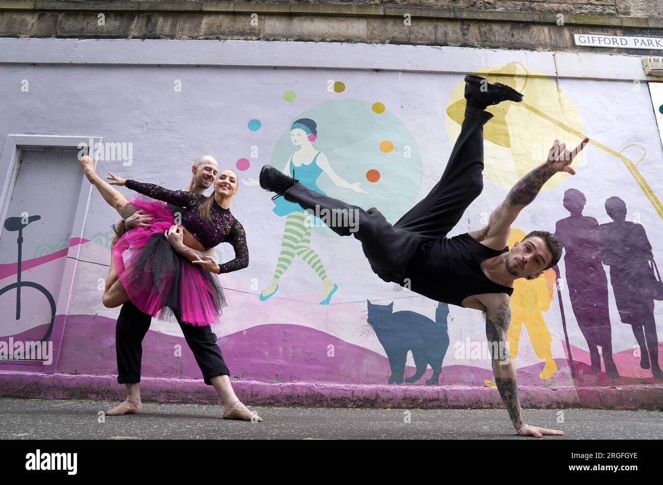 Ballet dancers Kealy Fouracre, Tyrone Anthony and street perfomer Riley ...