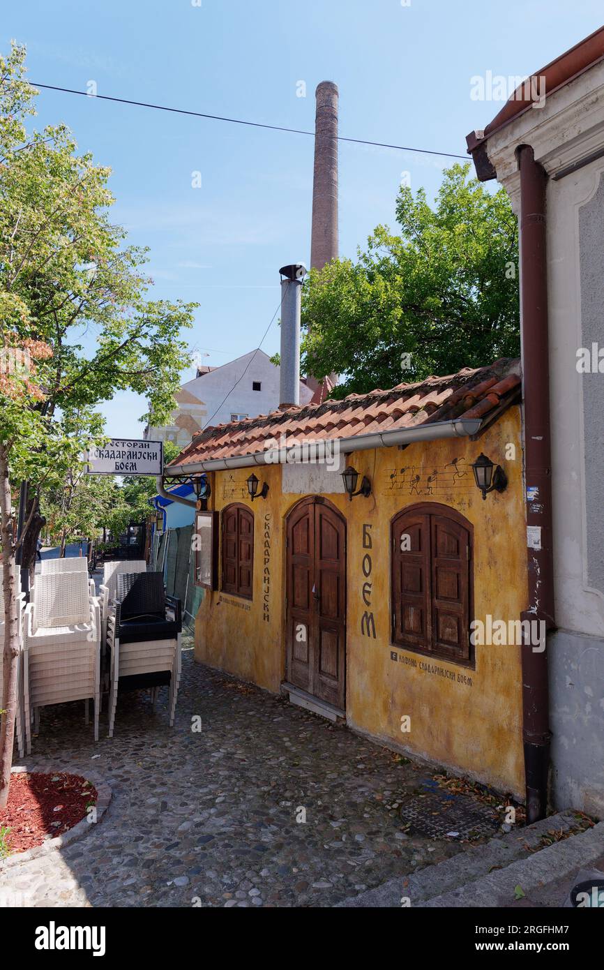 Street side building hi-res stock photography and images - Alamy