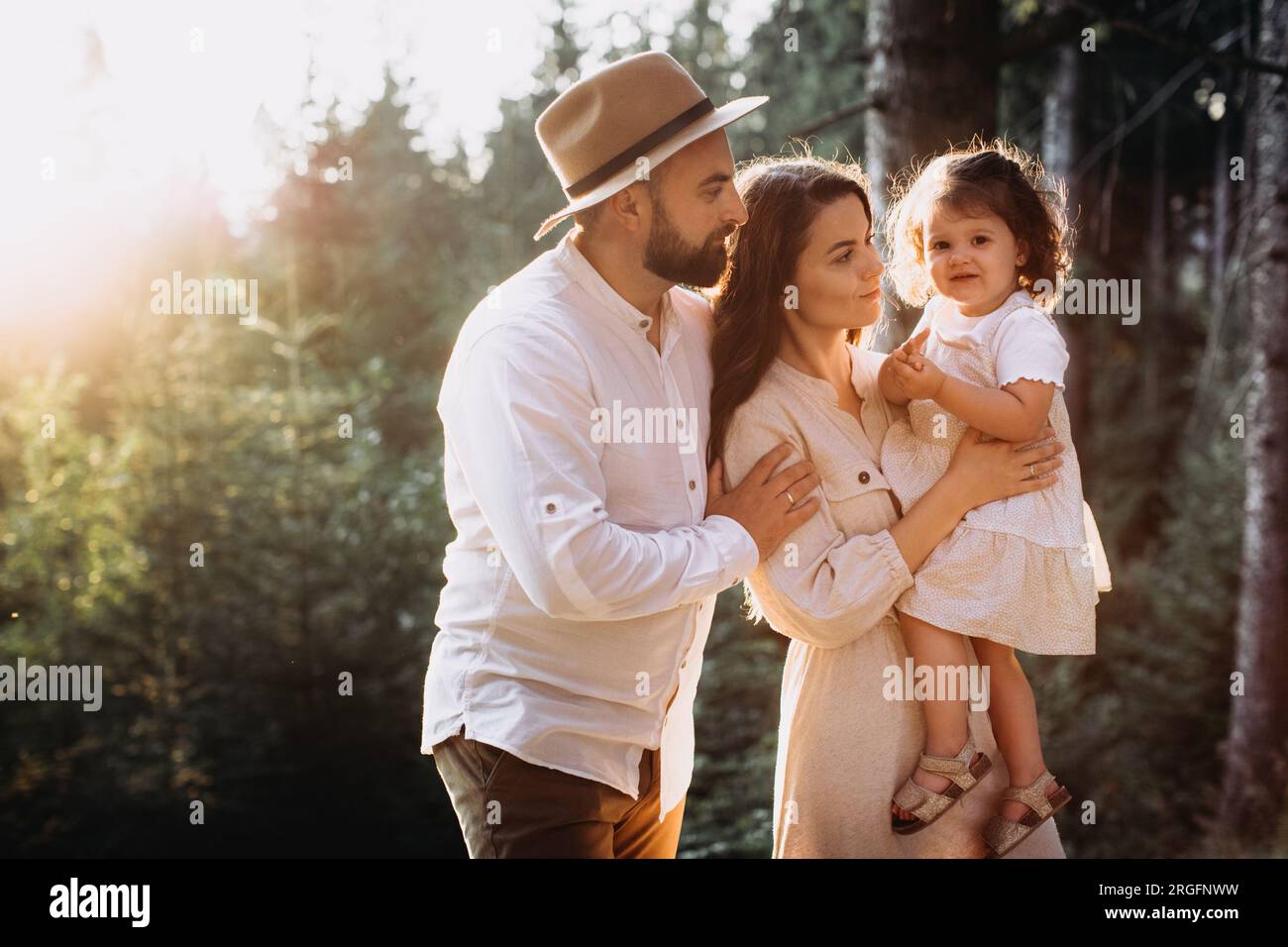 Chilling scenery hi-res stock photography and images - Alamy