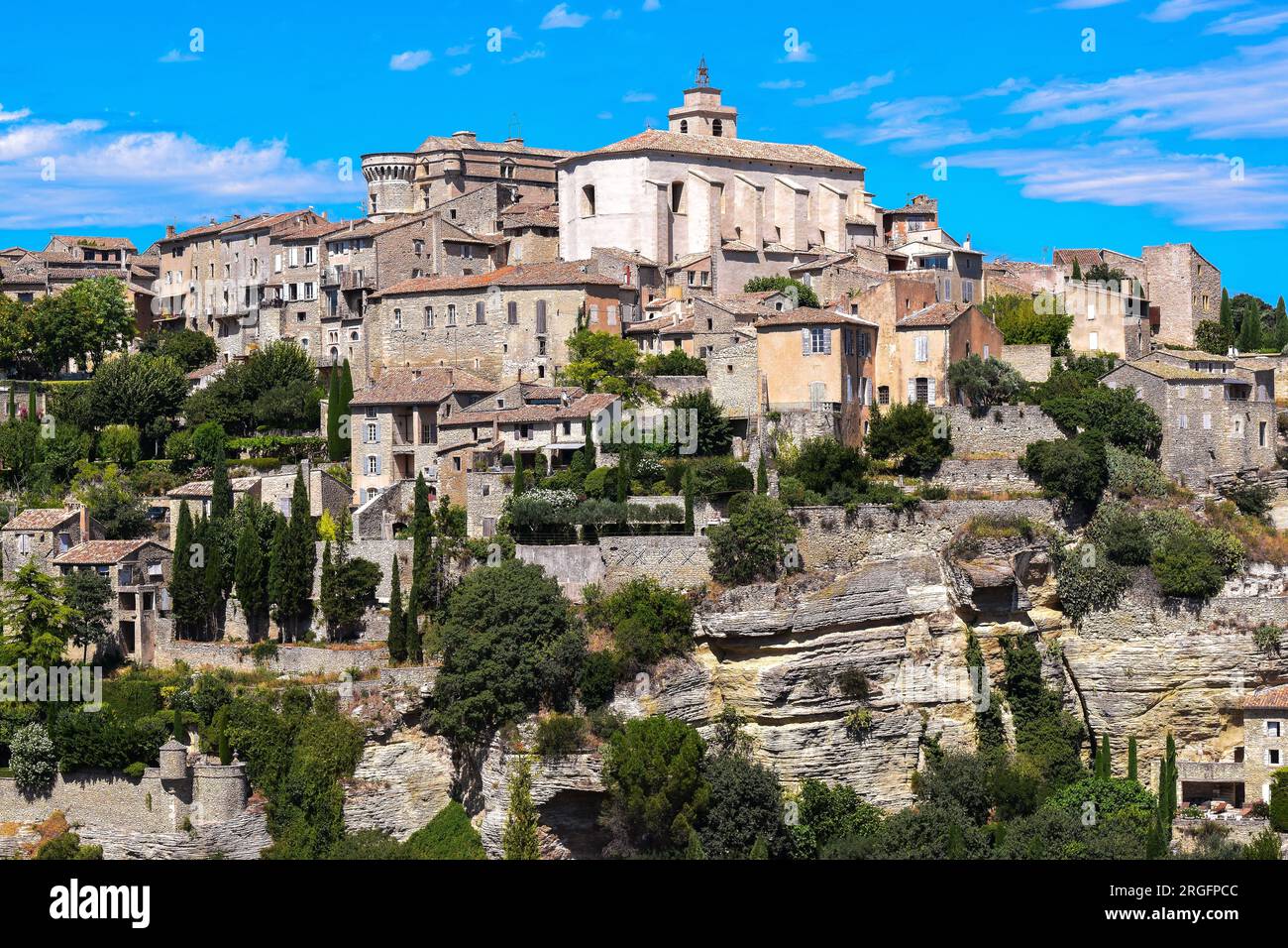 Lavender in spring provence hi-res stock photography and images - Alamy