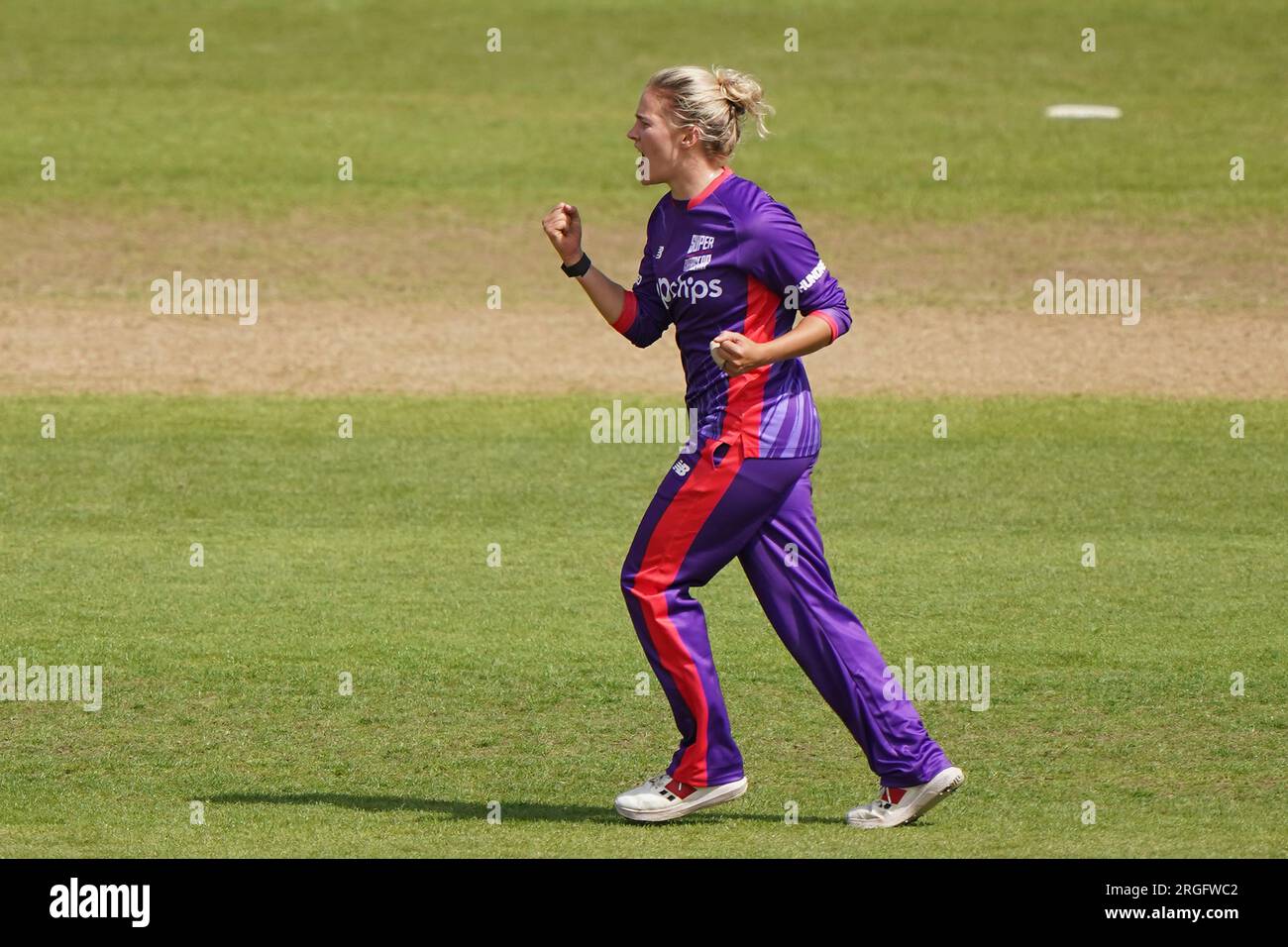 Lucy higham northern superchargers hi-res stock photography and images ...