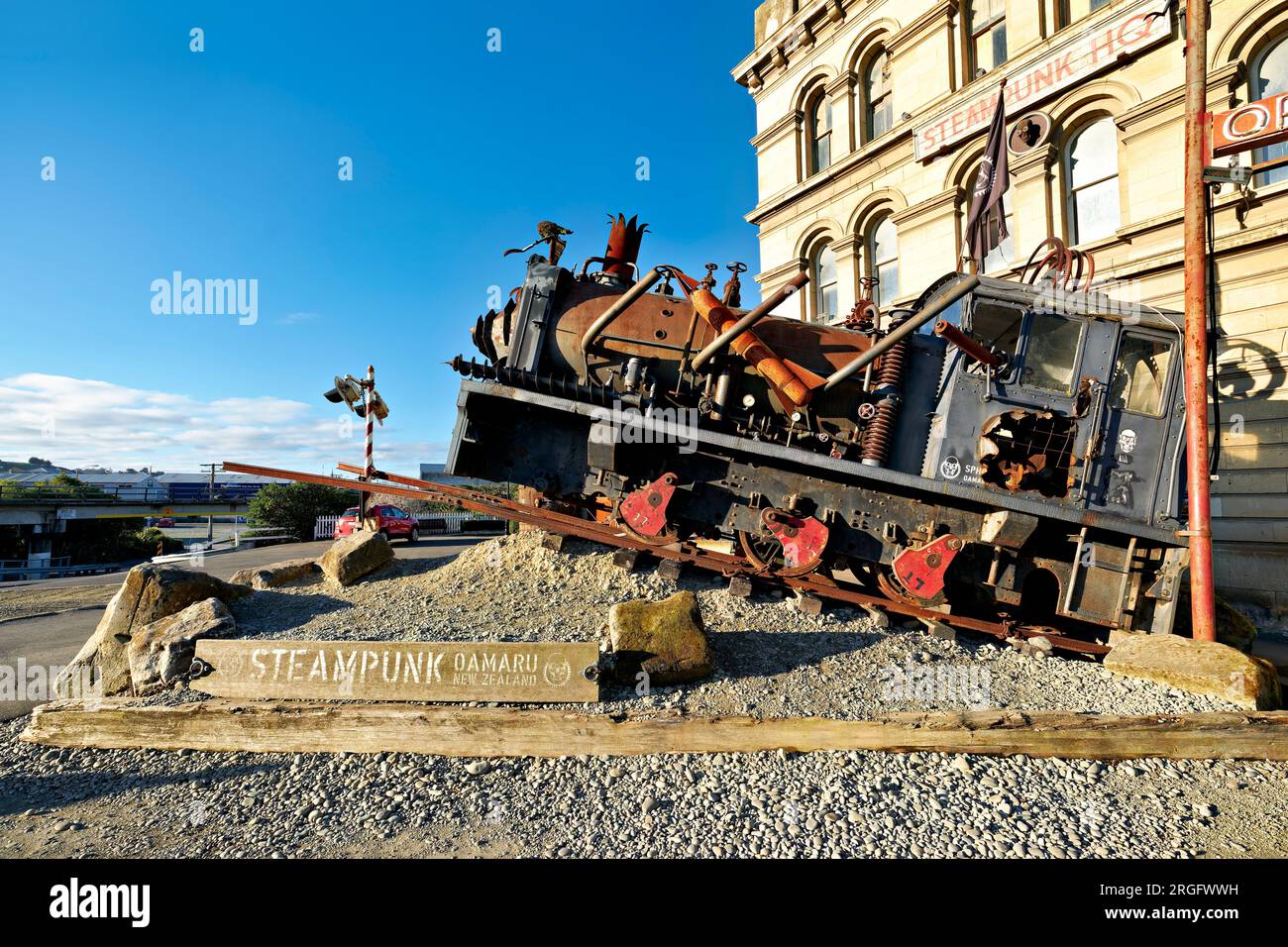 Oamaru New Zealand. Steampunk HQ Art gallery. The Steampunk Engine ...
