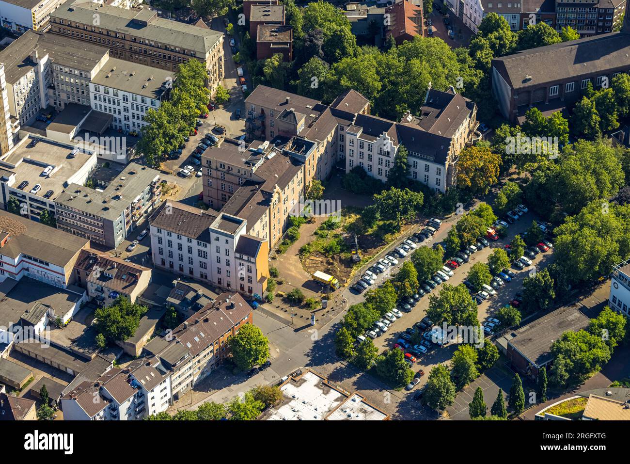 Luftbild, Dachstuhl Brand im ehemaligen St. Vincenz-Hospital ...