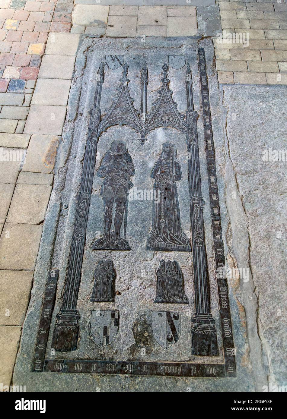 Brass memorial monument to Thomas Bresse died 1514 and wife Jane ...
