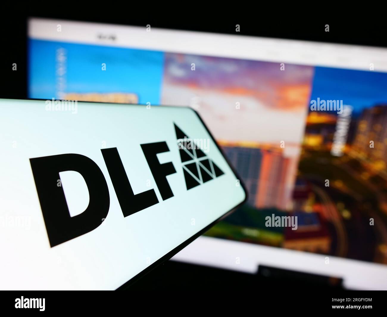 Dlf business logo hi-res stock photography and images - Alamy