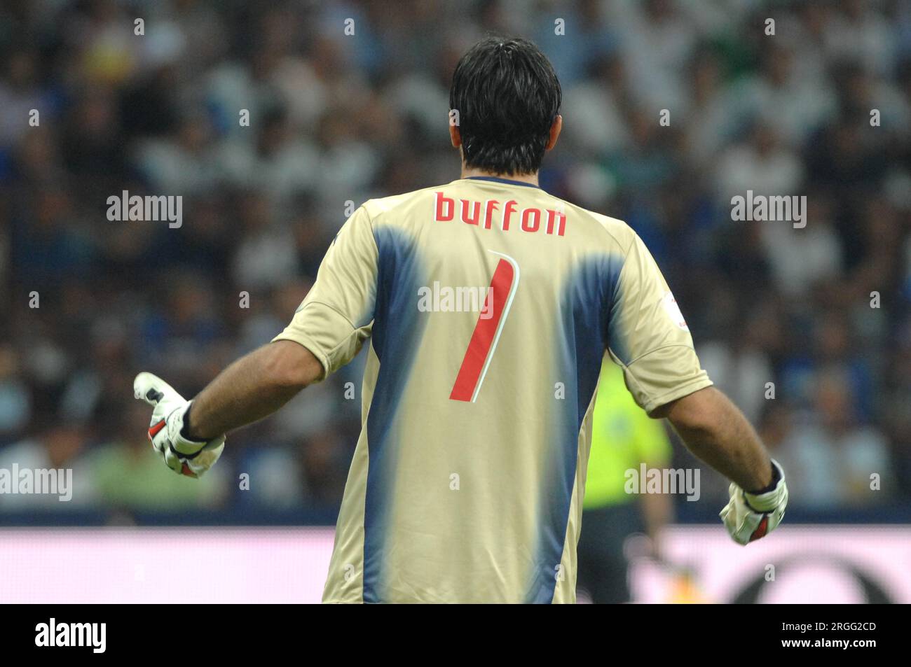 Gianluigi buffon 2007 italy hi-res stock photography and images - Alamy