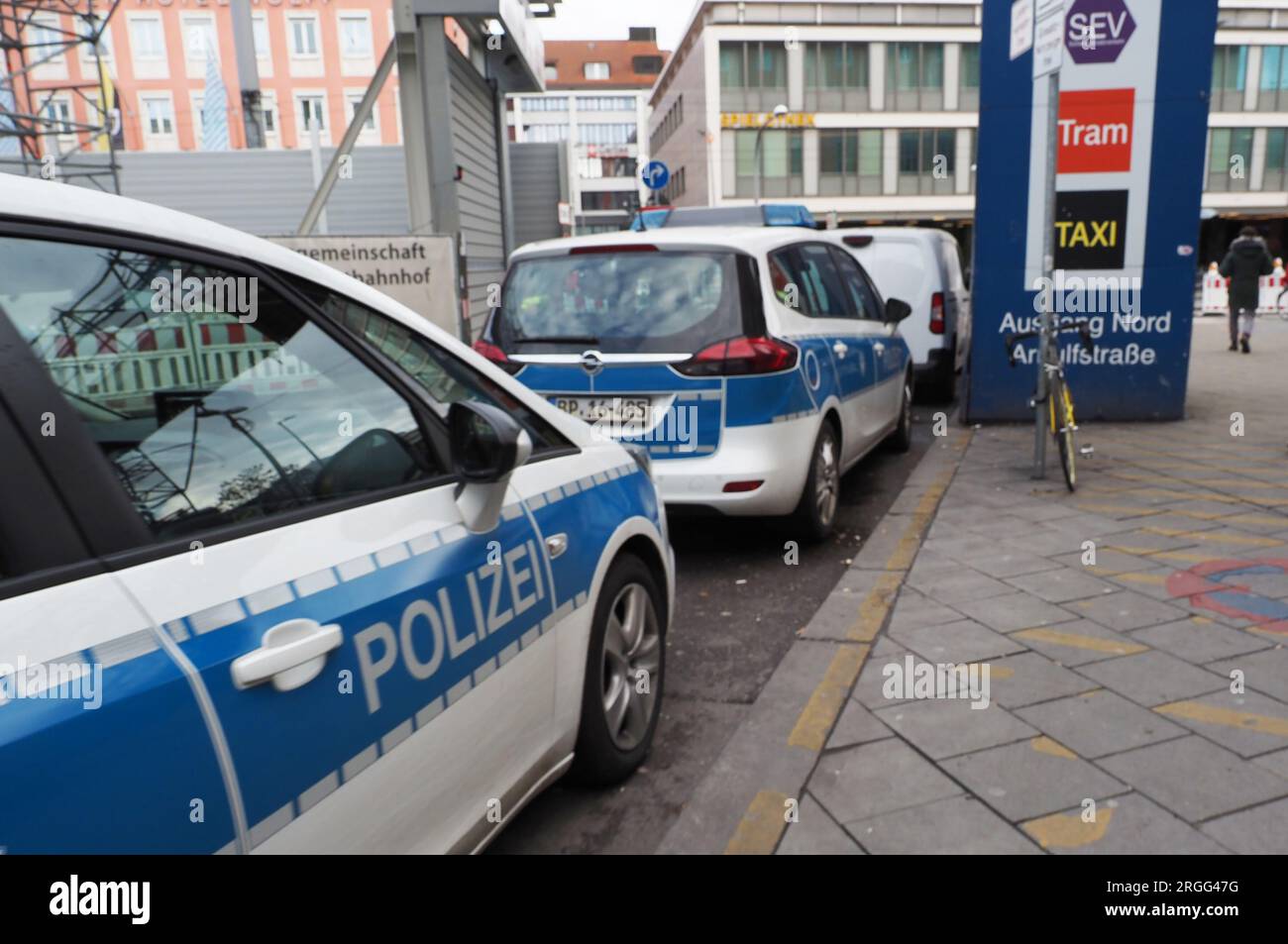 Police cars parked near the railway station Stock Photo - Alamy
