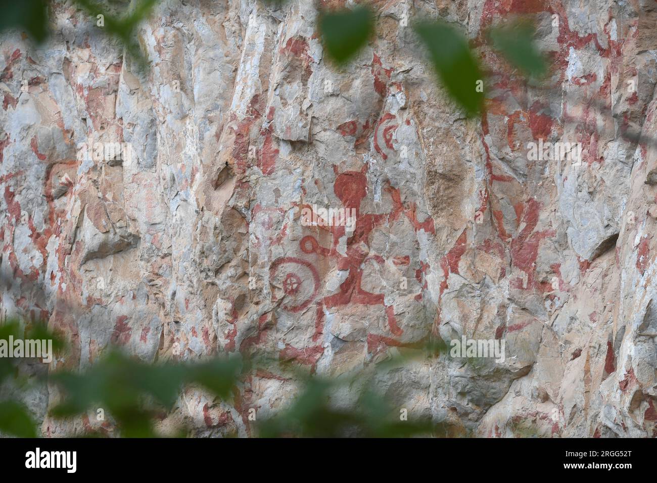Huashan rock paintings hi-res stock photography and images - Alamy