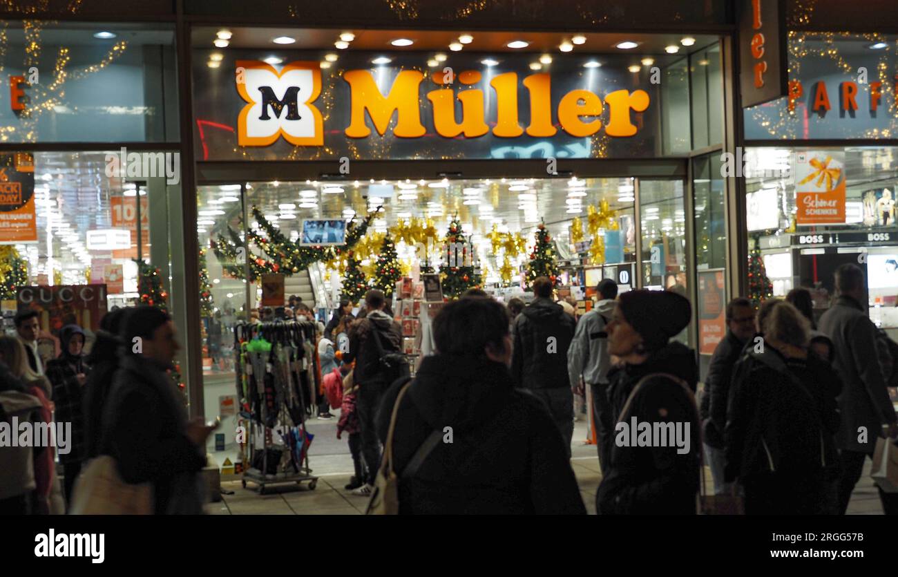 Muller store hi-res stock photography and images - Alamy