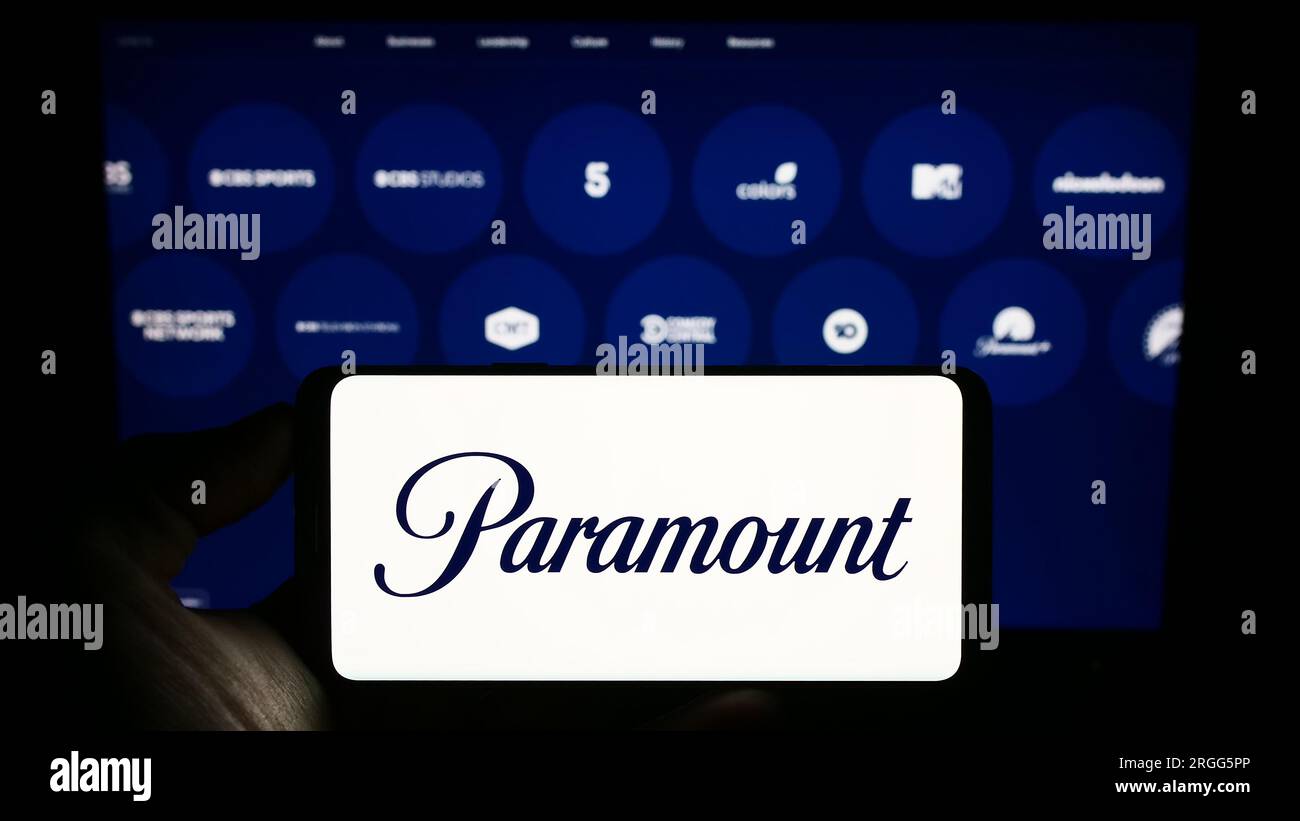 Paramount pictures logo hi-res stock photography and images - Alamy