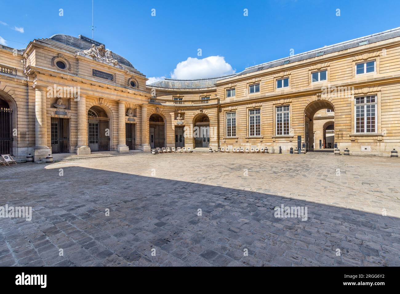 Court d'Honneur interior courtyard of the "Monnaie de Paris" coin ...