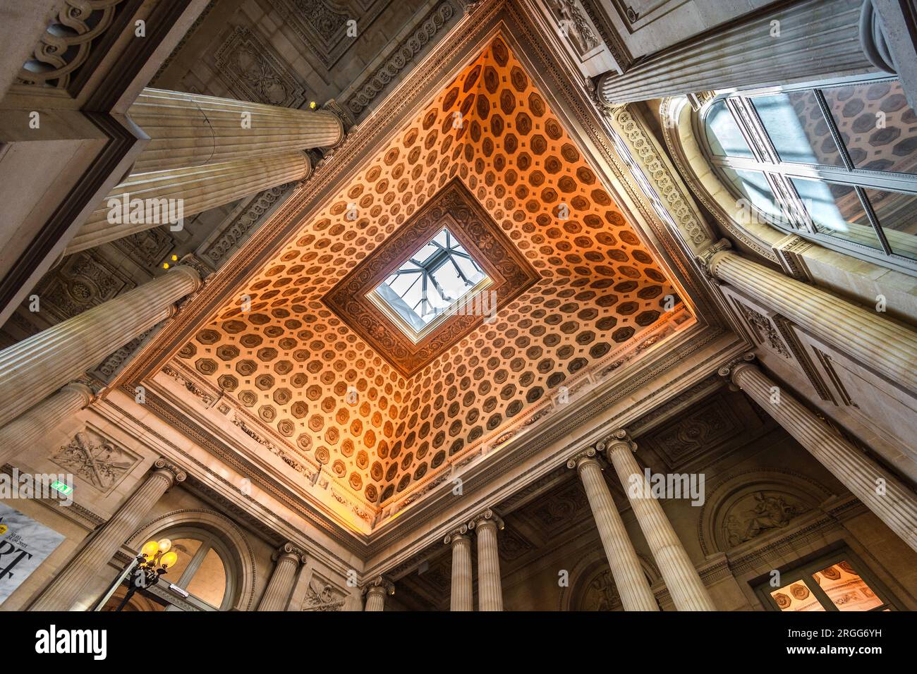 Museum decorative ceiling detail hi-res stock photography and images ...