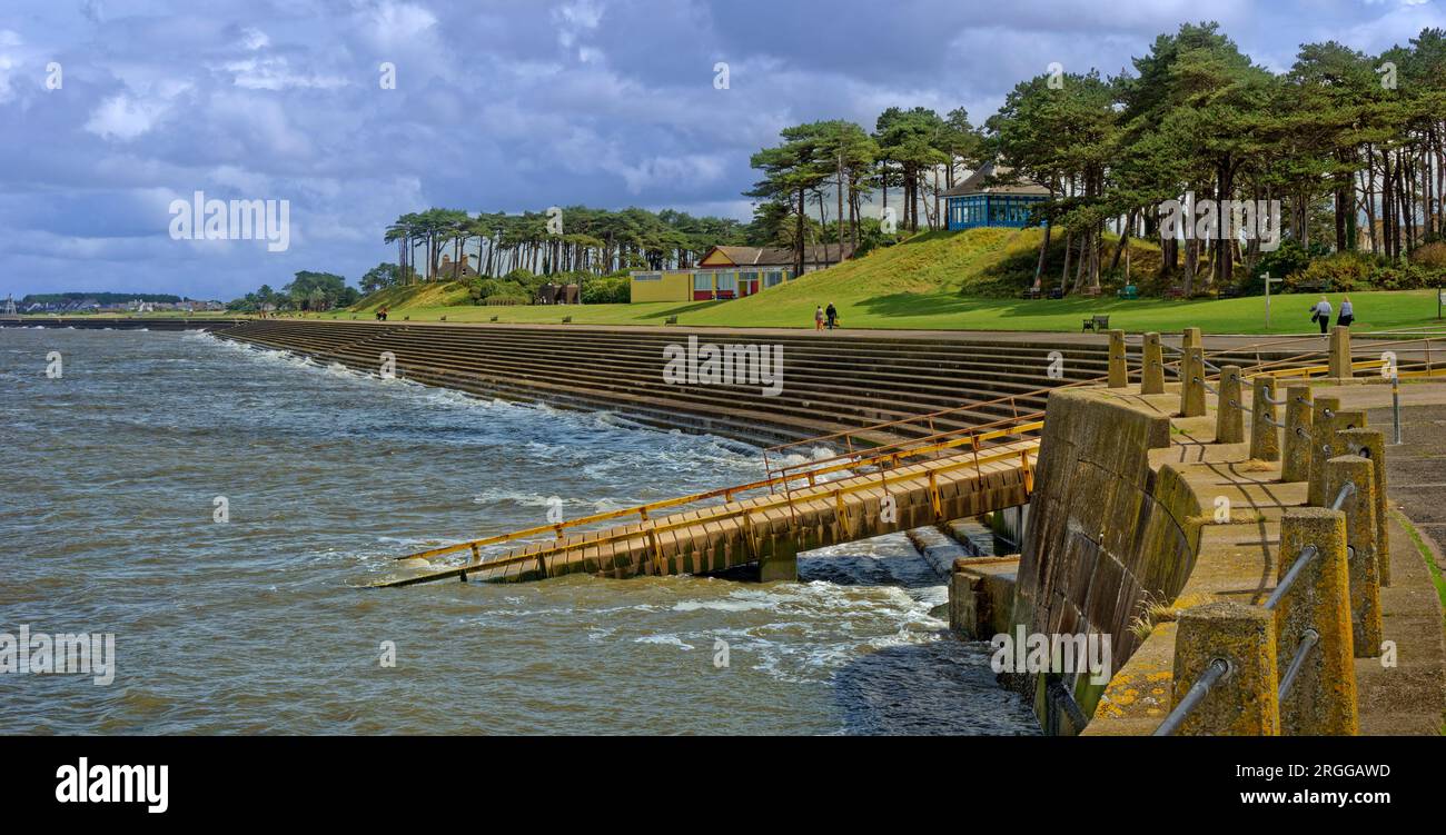 Silloth seafront hi-res stock photography and images - Alamy