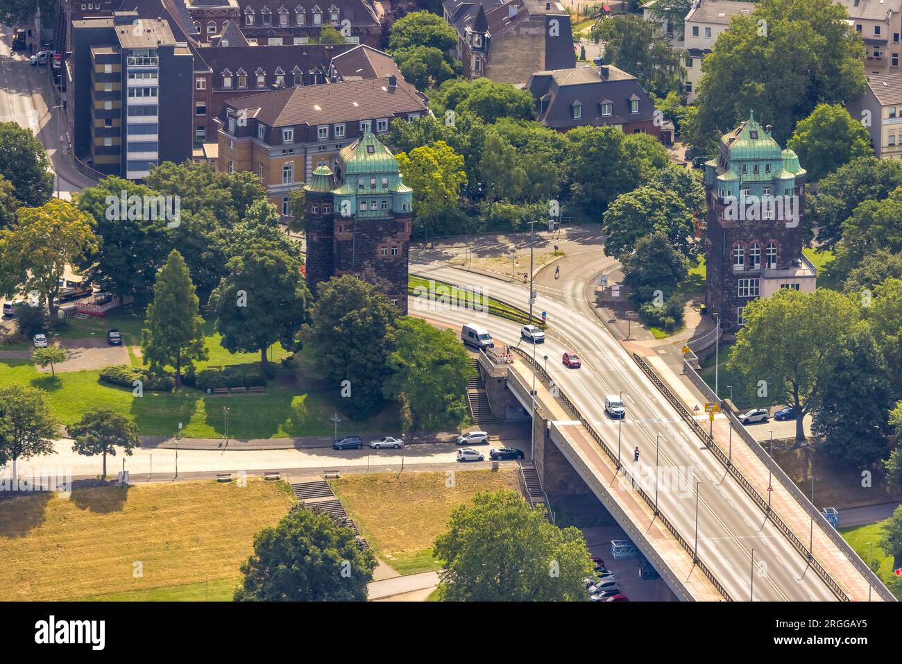 Friedrich ebert bridge and two bridge towers hi-res stock photography ...