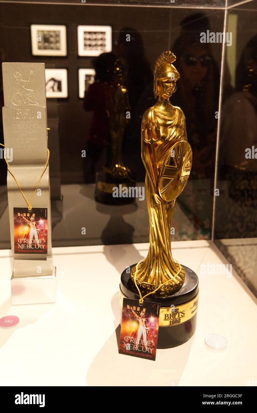 Outstanding contribution hi-res stock photography and images - Alamy