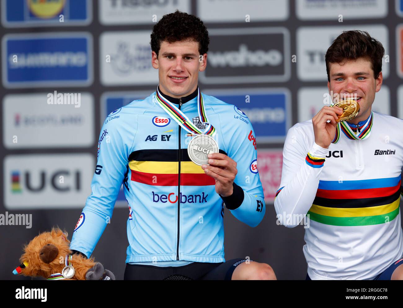 Italy’s Lorenzo Milesi (gold) and Belgium’s Alec Segaert (silver) with ...