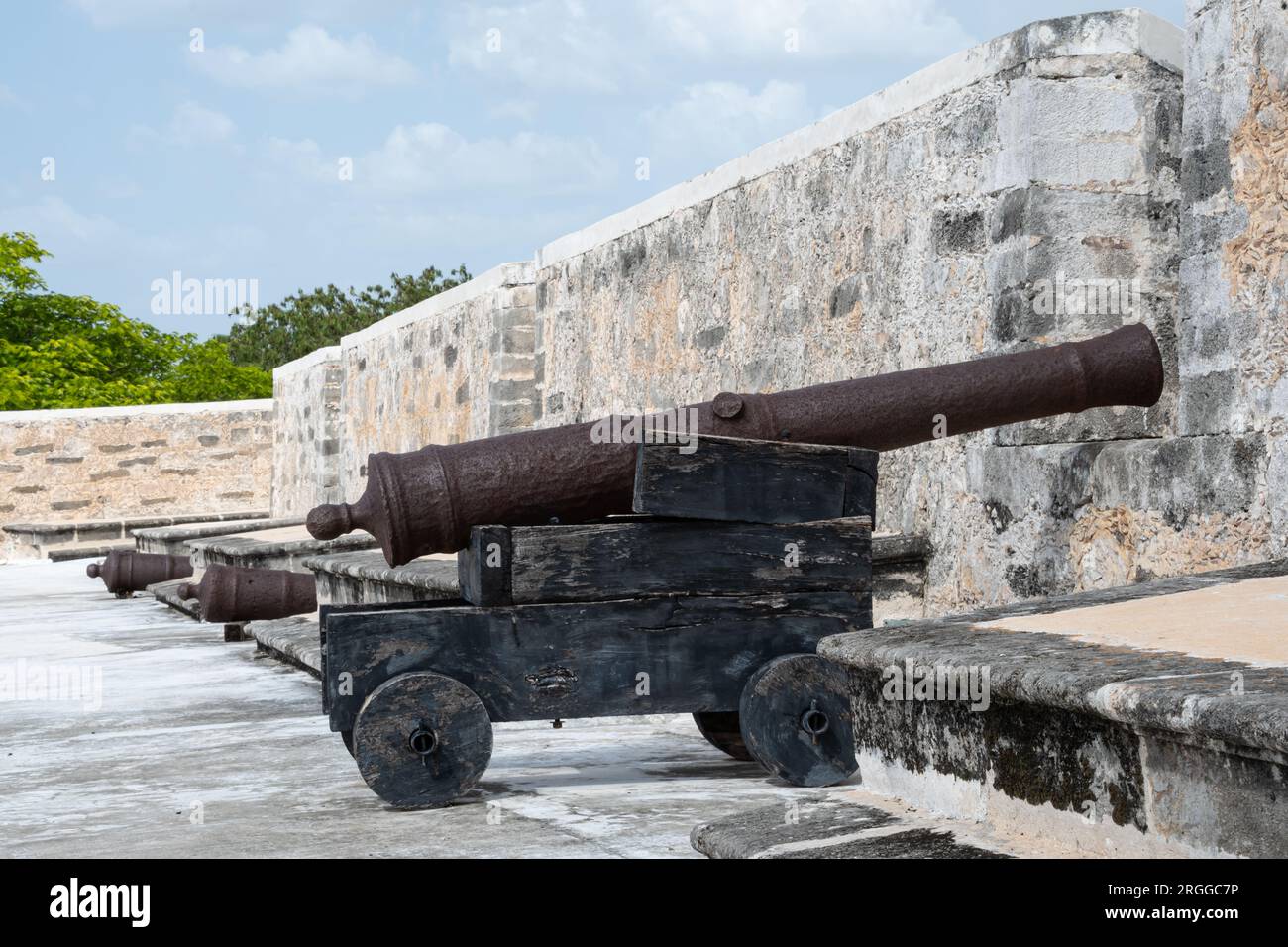 Ancient cannon in the Museum of Ships and Weapons Fort of San José el ...