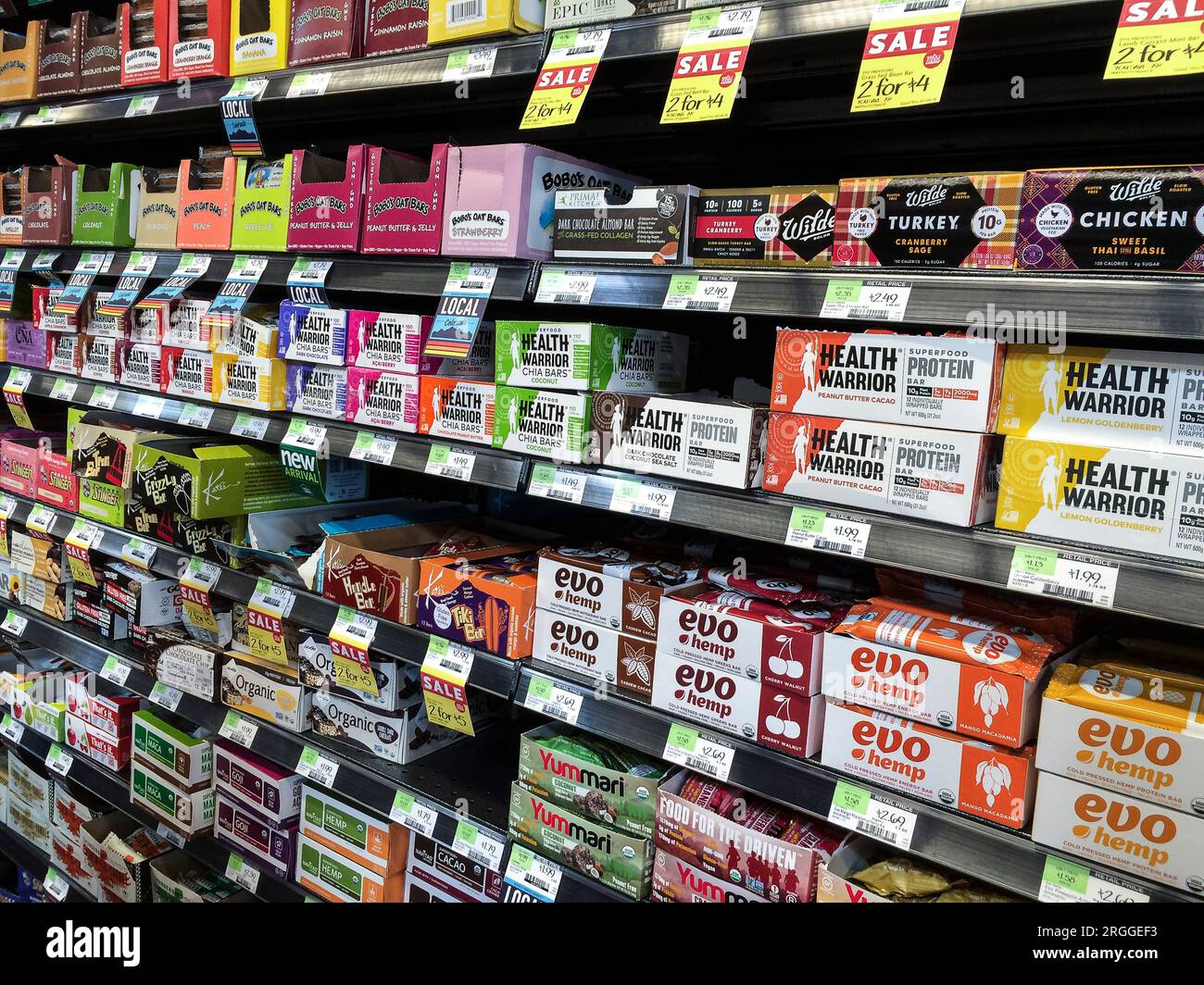 Food store hi-res stock photography and images - Alamy
